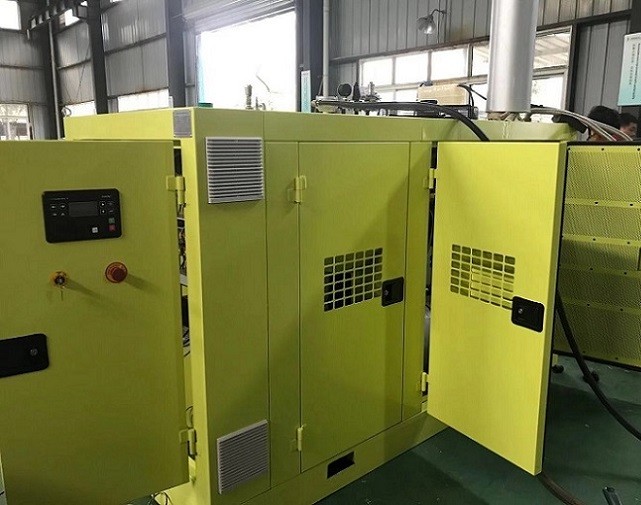 Three Phase CE Approved Cummins 6CTA 100kw Natural Gas Generator With CHP